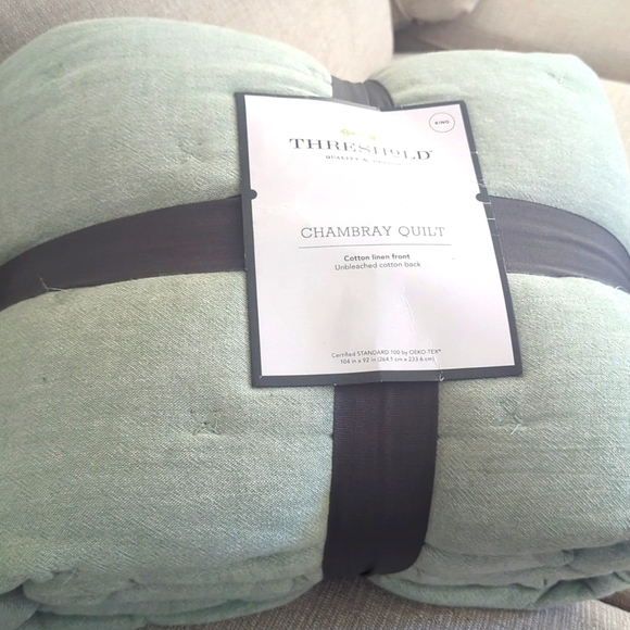 Bedding | King Chambray Quilt | Poshmark